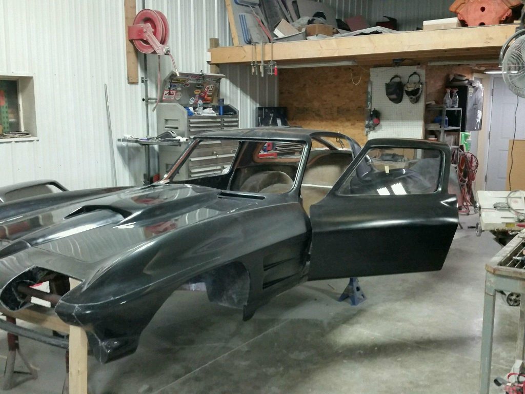 1963-1967 Corvette Replica Coupe - Custom Image Corvettes