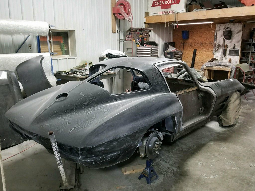 1963-1967 Corvette Replica Coupe - Custom Image Corvettes